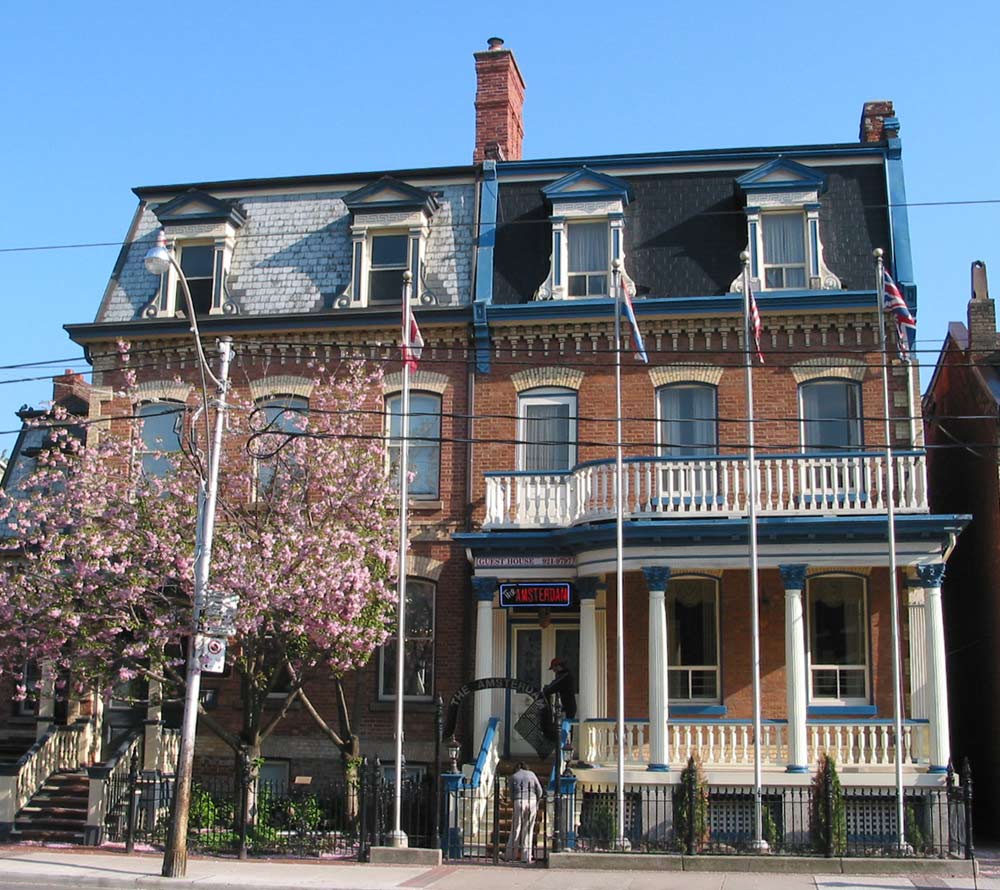 ACO Toronto - 209-211 Carlton Street