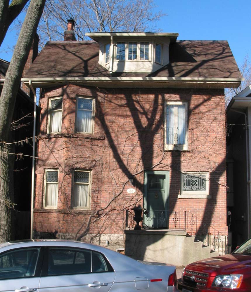 ACO Toronto - 33 Castle Frank Road