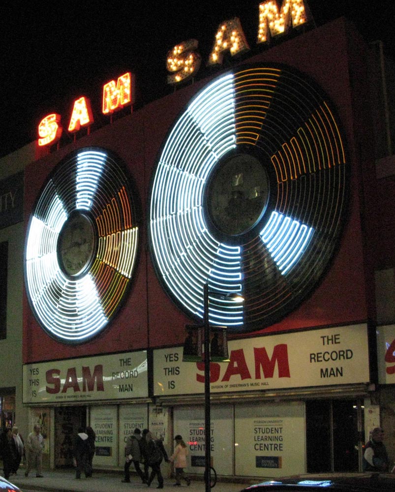 ACO Toronto - 349 Yonge Street