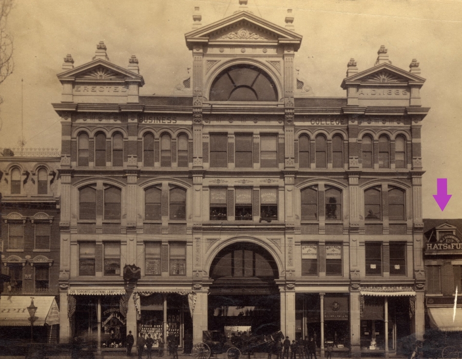 ACO Toronto - 127-129A Yonge Street