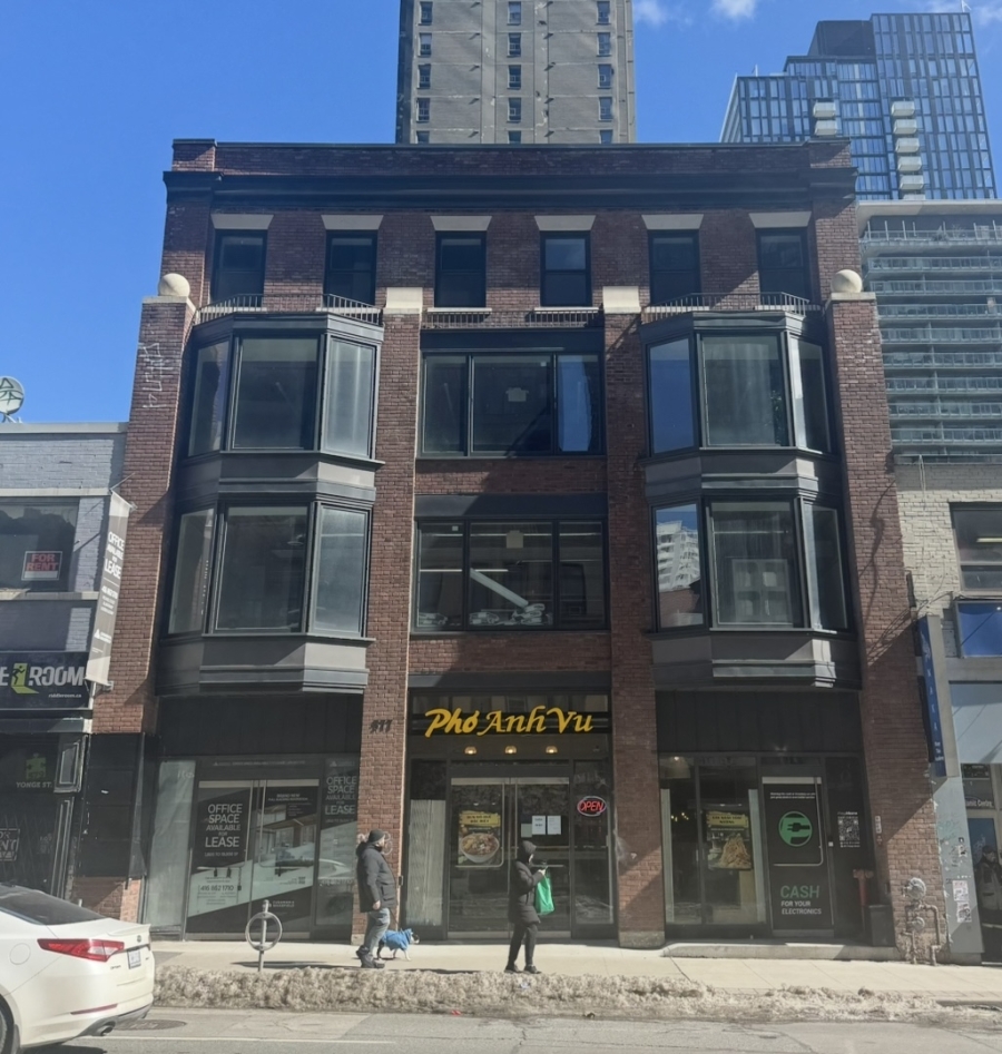 ACO Toronto - 577 Yonge Street