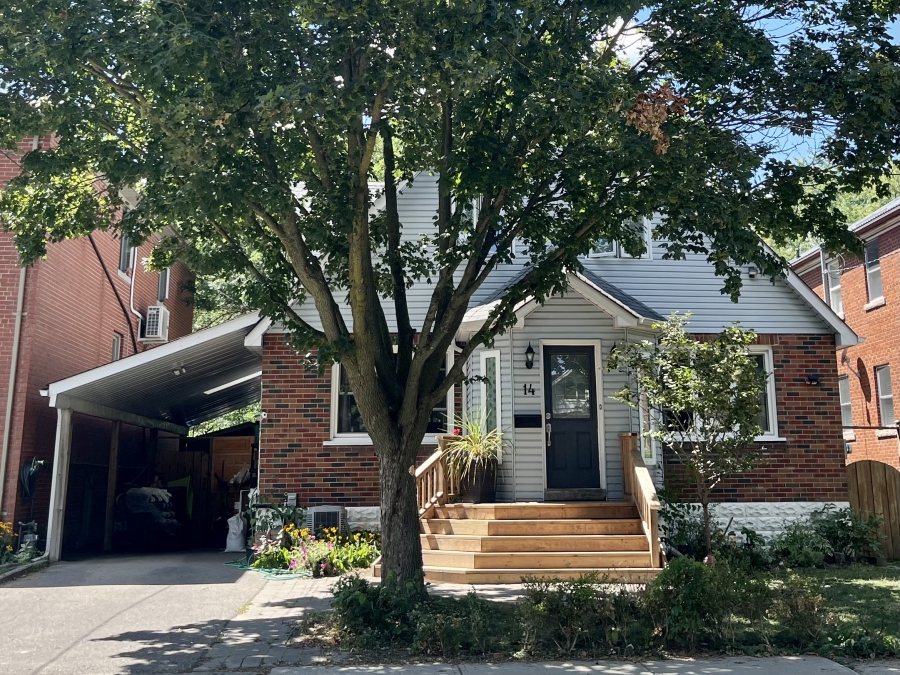 ACO Toronto - 14 Thirteenth Street
