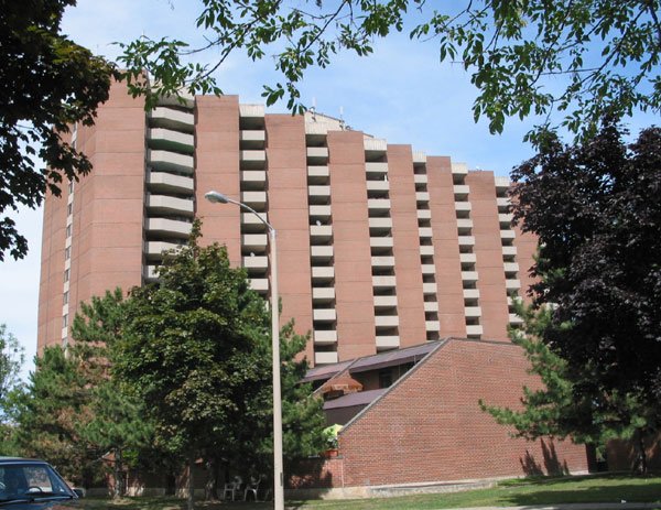 ACO Toronto - Robin Hood Apartments