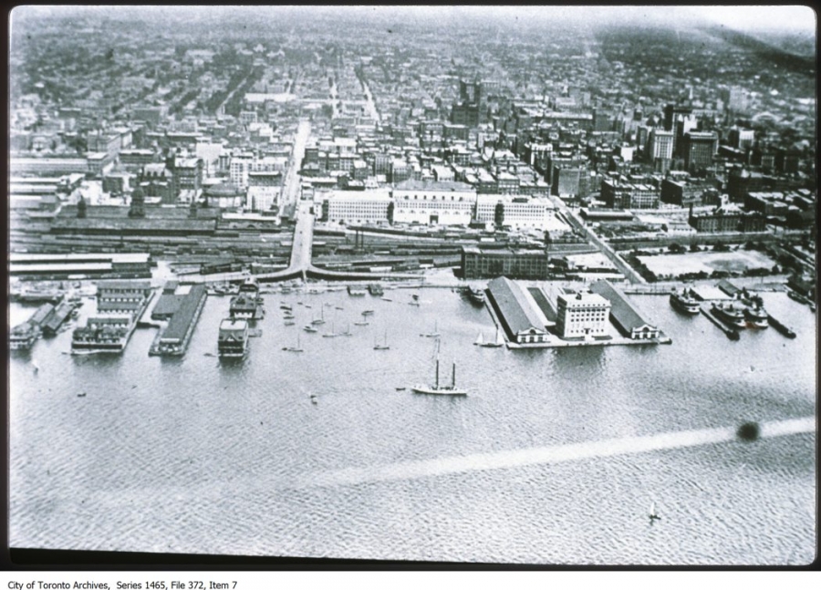 ACO Toronto - Toronto Harbour Commission Building