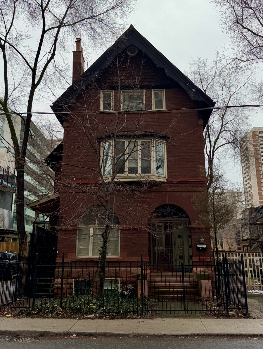 ACO Toronto - 5 Huntley Street