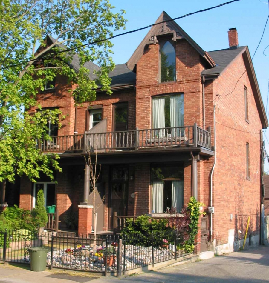 ACO Toronto - Richard Corrigan House / Rock A. Armstrong House